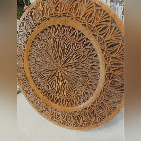 English Crafted | Wall Decor | Handcarved Butternut Wood Old English ...